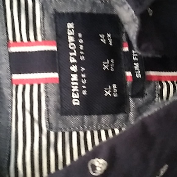 Denim & Flower | Shirts | Denim And Flowers Slim Fit Button Up | Poshmark